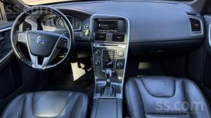 Balts Volvo XC60 2013 Jūrmala, ar dzinēja tilpumu 2.40 L un nobraukumu 0 tūkst. km par 10950 €, foto 24 vietnē AUTOMOTO.COM.LV