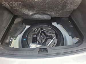 White Volvo XC60 2013 in Riga, with an engine capacity of 2.00 L and mileage of 256 thousand km for 10650 €, photo 14 on AUTOMOTO.COM.LV