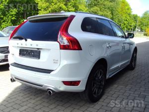 Balts Volvo XC60 2013 Rīga, ar dzinēja tilpumu 2.40 L un nobraukumu 182 tūkst. km par 13800 €, foto 4 vietnē AUTOMOTO.COM.LV