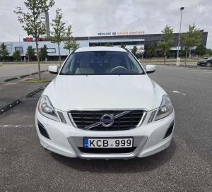 White Volvo XC60 2013 in Klaipeda, with an engine capacity of 3.19 L and mileage of 200 thousand km for 12000 €, photo  on AUTOMOTO.COM.LV