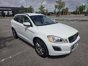 White Volvo XC60 2013 in Klaipeda, with an engine capacity of 3.19 L and mileage of 200 thousand km for 12000 €, photo 4 on AUTOMOTO.COM.LV
