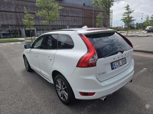 White Volvo XC60 2013 in Klaipeda, with an engine capacity of 3.19 L and mileage of 200 thousand km for 12000 €, photo 7 on AUTOMOTO.COM.LV