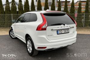Balts Volvo XC60 2013 Jelgava, ar dzinēja tilpumu 2.40 L un nobraukumu 0 tūkst. km par 11950 €, foto 4 vietnē AUTOMOTO.COM.LV