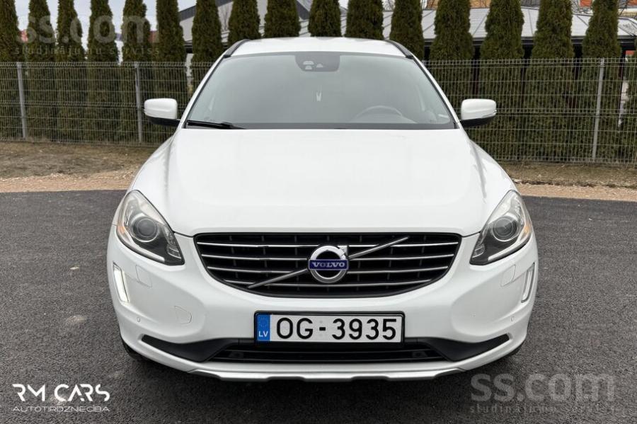 Balts Volvo XC60 2013 Jelgava, ar dzinēja tilpumu 2.40 L un nobraukumu 0 tūkst. km par 11950 €, foto 6 vietnē AUTOMOTO.COM.LV