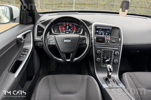 White Volvo XC60 2013 in Jelgava, with an engine capacity of 2.40 L and mileage of 0 thousand km for 11950 €, photo 9 on AUTOMOTO.COM.LV