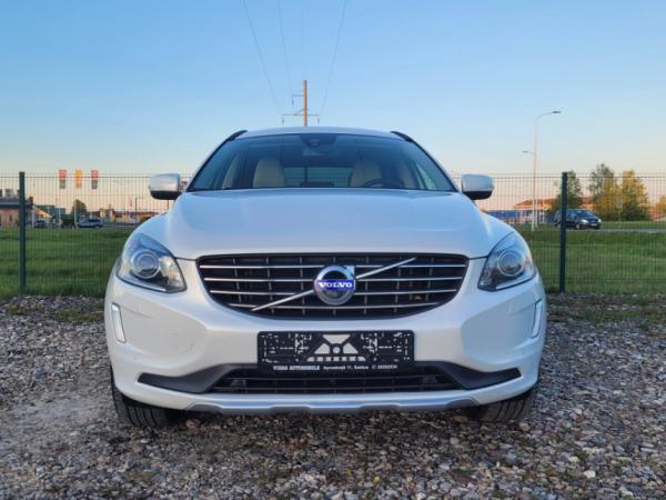 White Volvo XC60 2013 in Riga, with an engine capacity of 2.40 L and mileage of 326 thousand km for 12500 €, photo 6 on AUTOMOTO.COM.LV