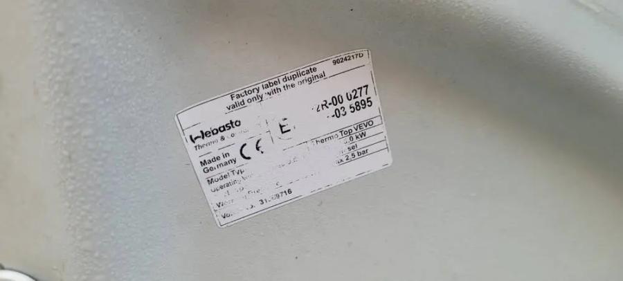 Balts Volvo XC60 2013 Rīga, ar dzinēja tilpumu 2.40 L un nobraukumu 280 tūkst. km par 11900 €, foto 16 vietnē AUTOMOTO.COM.LV