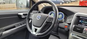 Balts Volvo XC60 2013 Rīga, ar dzinēja tilpumu 2.40 L un nobraukumu 280 tūkst. km par 11900 €, foto 23 vietnē AUTOMOTO.COM.LV
