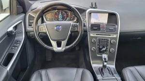Balts Volvo XC60 2013 Rīga, ar dzinēja tilpumu 2.40 L un nobraukumu 311 tūkst. km par 9990 €, foto 7 vietnē AUTOMOTO.COM.LV