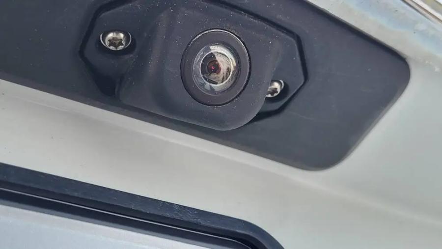 Balts Volvo XC60 2013 Rīga, ar dzinēja tilpumu 2.40 L un nobraukumu 311 tūkst. km par 9990 €, foto 13 vietnē AUTOMOTO.COM.LV