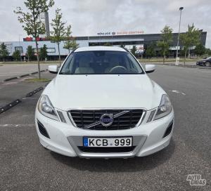 White Volvo XC60 2013 in Klaipeda, with an engine capacity of 3.20 L and mileage of 200 thousand km for 12000 €, photo  on AUTOMOTO.COM.LV