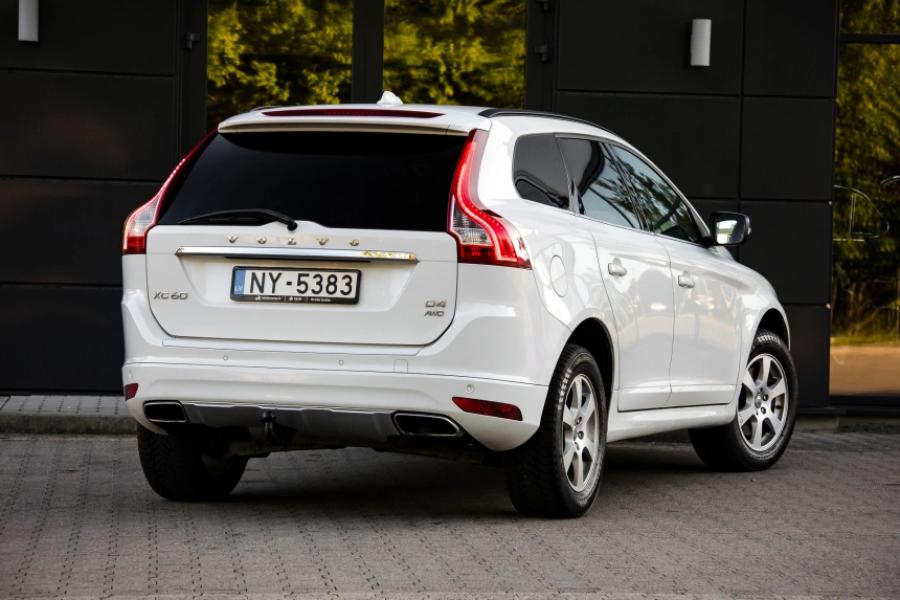 Balts Volvo XC60 2013 Rīga, ar dzinēja tilpumu 2.40 L un nobraukumu 255 tūkst. km par 12990 €, foto 20 vietnē AUTOMOTO.COM.LV