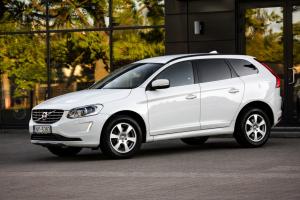 Balts Volvo XC60 2013 Rīga, ar dzinēja tilpumu 2.40 L un nobraukumu 255 tūkst. km par 12990 €, foto 29 vietnē AUTOMOTO.COM.LV