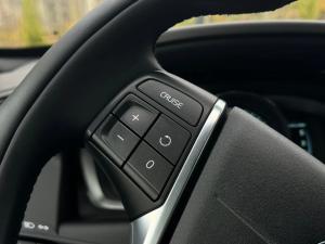 Balts Volvo XC60 2013 Rīga, ar dzinēja tilpumu 2.40 L un nobraukumu 255 tūkst. km par 12990 €, foto 32 vietnē AUTOMOTO.COM.LV