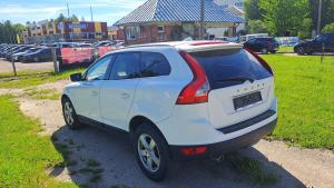 Balts Volvo XC60 2013 Viļņa, ar dzinēja tilpumu 2.40 L un nobraukumu 308 tūkst. km par 9950 €, foto 14 vietnē AUTOMOTO.COM.LV