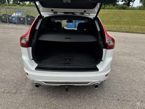Balts Volvo XC60 2013 Alīta, ar dzinēja tilpumu 2.00 L un nobraukumu 265 tūkst. km par 8950 €, foto 6 vietnē AUTOMOTO.COM.LV