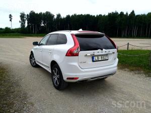 White Volvo XC60 2013 in Riga, with an engine capacity of 2.40 L and mileage of 288 thousand km for 13300 €, photo 6 on AUTOMOTO.COM.LV