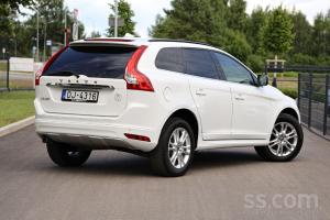 Balts Volvo XC60 2013 Jelgava, ar dzinēja tilpumu 2.00 L un nobraukumu 0 tūkst. km par 11990 €, foto 5 vietnē AUTOMOTO.COM.LV