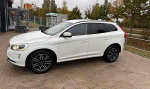 Balts Volvo XC60 2013 Marijampole, ar dzinēja tilpumu 2.40 L un nobraukumu 339 tūkst. km par 11450 €, foto 3 vietnē AUTOMOTO.COM.LV