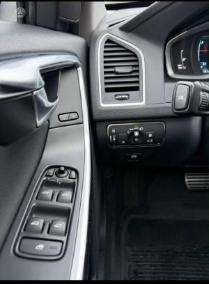 Balts Volvo XC60 2013 Marijampole, ar dzinēja tilpumu 2.40 L un nobraukumu 339 tūkst. km par 11450 €, foto 11 vietnē AUTOMOTO.COM.LV
