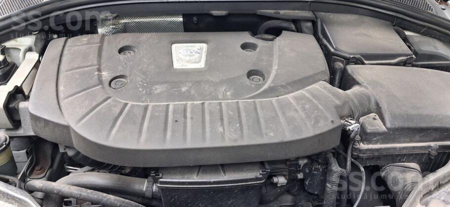 Balts Volvo XC60 2013 Jelgava, ar dzinēja tilpumu 2.00 L un nobraukumu 258 tūkst. km par 13700 €, foto 12 vietnē AUTOMOTO.COM.LV