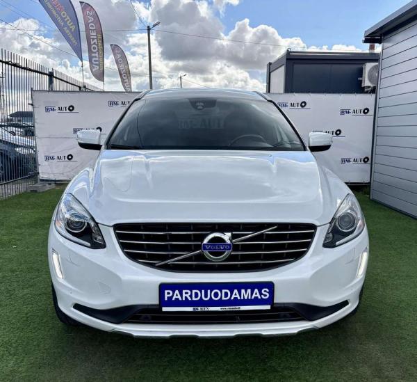 Белый Вольво ХС60 2013 в Паневежис, объемом двигателя 2.40 л и пробегом 226 тыс. км за 11950 €, фото 2 на AUTOMOTO.COM.LV