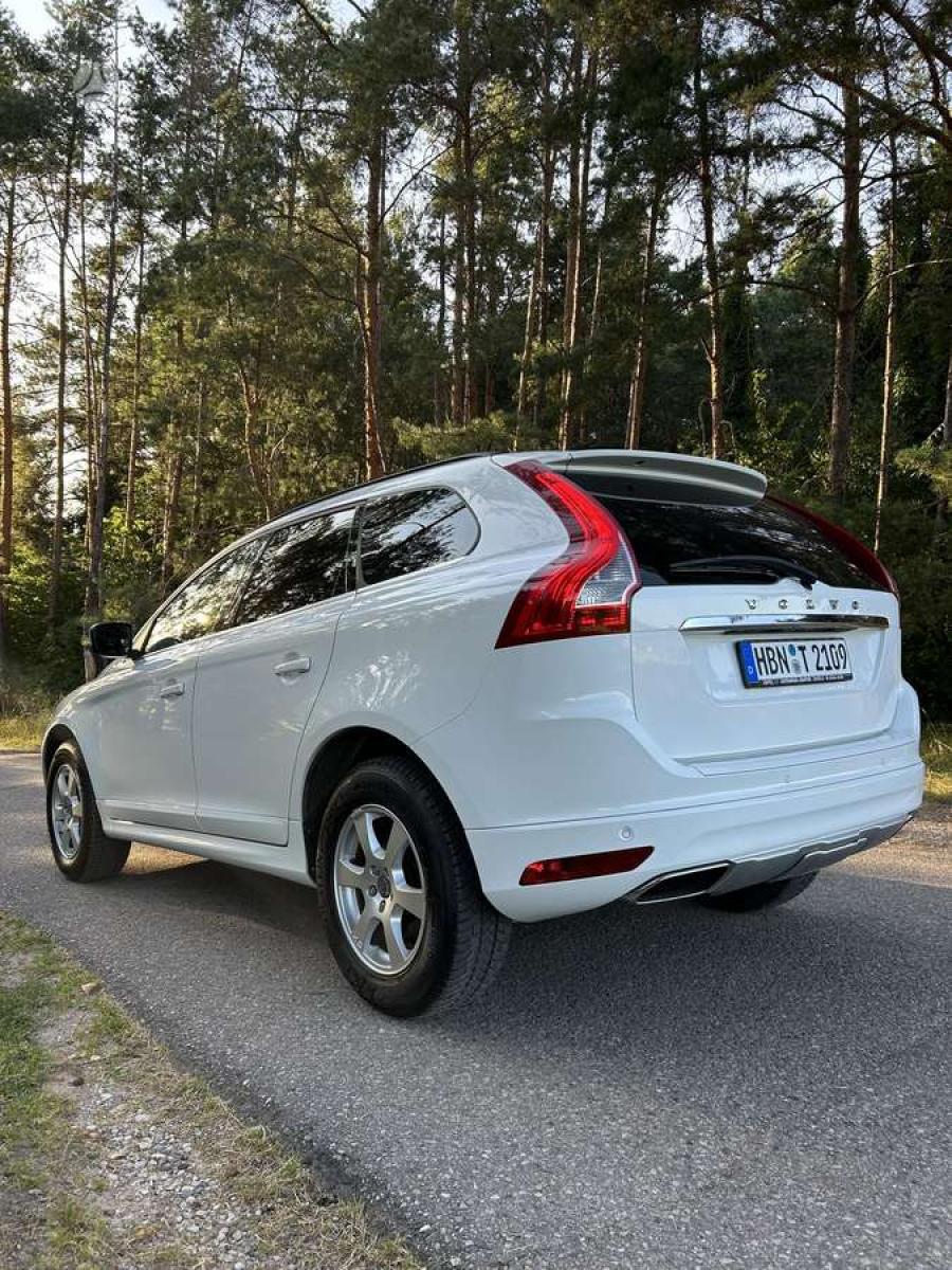 Balts Volvo XC60 2013 Kauņa, ar dzinēja tilpumu 1.97 L un nobraukumu 257 tūkst. km par 6490 €, foto 7 vietnē AUTOMOTO.COM.LV