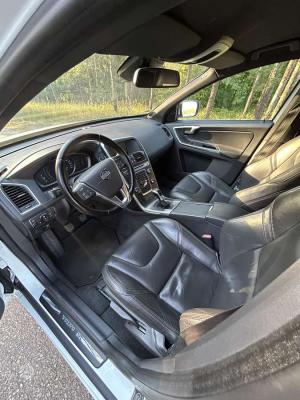 Balts Volvo XC60 2013 Kauņa, ar dzinēja tilpumu 1.97 L un nobraukumu 257 tūkst. km par 6490 €, foto 12 vietnē AUTOMOTO.COM.LV