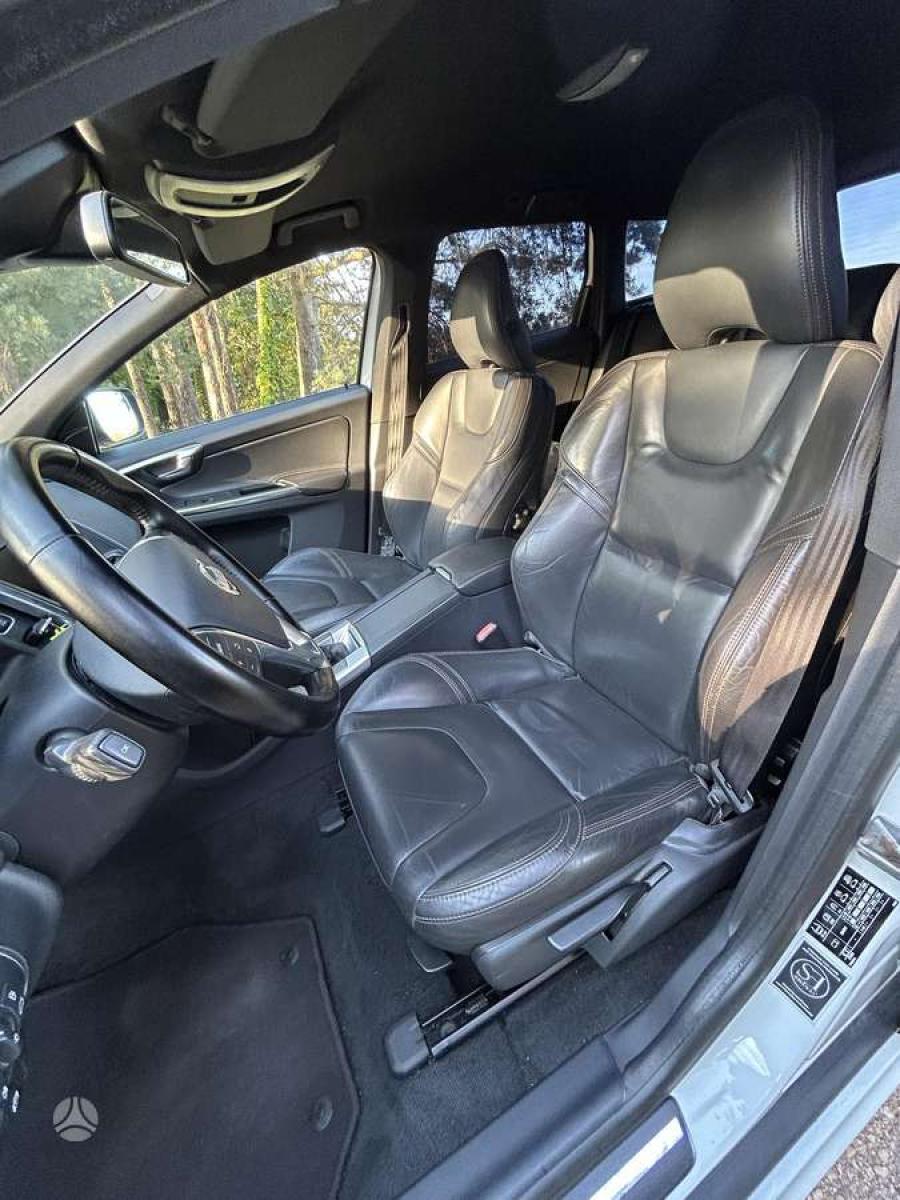 Balts Volvo XC60 2013 Kauņa, ar dzinēja tilpumu 1.97 L un nobraukumu 257 tūkst. km par 6490 €, foto 13 vietnē AUTOMOTO.COM.LV