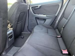 Balts Volvo XC60 2013 Šauļi, ar dzinēja tilpumu 1.98 L un nobraukumu 324 tūkst. km par 8250 €, foto 20 vietnē AUTOMOTO.COM.LV