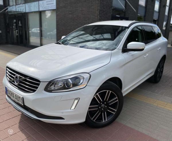 White Volvo XC60 2013 in Marijampole, with an engine capacity of 2.40 L and mileage of 339 thousand km for 11450 €, photo 11 on AUTOMOTO.COM.LV