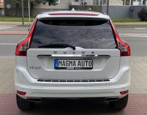 White Volvo XC60 2013 in Marijampole, with an engine capacity of 2.40 L and mileage of 339 thousand km for 11450 €, photo 17 on AUTOMOTO.COM.LV