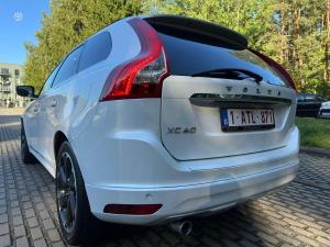 White Volvo XC60 2013 in Vilnius, with an engine capacity of 1.98 L and mileage of 284 thousand km for 10750 €, photo 6 on AUTOMOTO.COM.LV