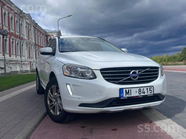 Balts Volvo XC60 2013 Jelgava, ar dzinēja tilpumu 2.00 L un nobraukumu 258 tūkst. km par 9500 €, foto 1 vietnē AUTOMOTO.COM.LV