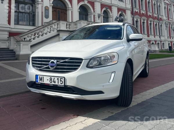 Balts Volvo XC60 2013 Jelgava, ar dzinēja tilpumu 2.00 L un nobraukumu 258 tūkst. km par 9500 €, foto 4 vietnē AUTOMOTO.COM.LV