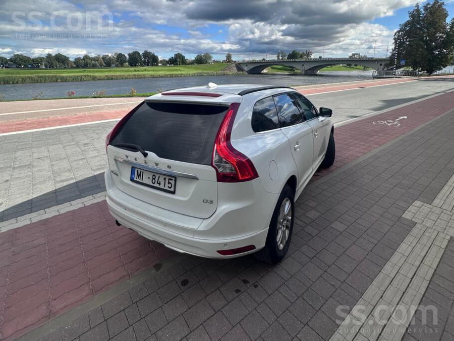 Balts Volvo XC60 2013 Jelgava, ar dzinēja tilpumu 2.00 L un nobraukumu 258 tūkst. km par 9500 €, foto 7 vietnē AUTOMOTO.COM.LV