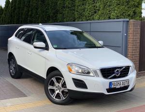 Balts Volvo XC60 2013 Marijampole, ar dzinēja tilpumu 2.40 L un nobraukumu 280 tūkst. km par 9750 €, foto 7 vietnē AUTOMOTO.COM.LV