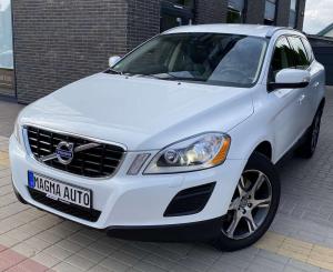 Balts Volvo XC60 2013 Marijampole, ar dzinēja tilpumu 2.40 L un nobraukumu 280 tūkst. km par 9750 €, foto 11 vietnē AUTOMOTO.COM.LV