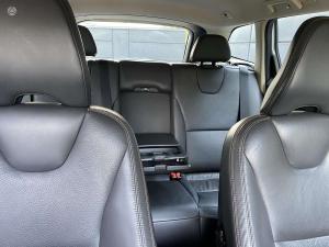 Balts Volvo XC60 2013 Marijampole, ar dzinēja tilpumu 2.40 L un nobraukumu 280 tūkst. km par 9750 €, foto 49 vietnē AUTOMOTO.COM.LV