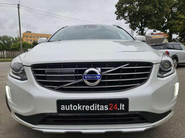 Volvo XC60 2013 in Siauliai on AUTOMOTO.COM.LV White Volvo XC60 2013 in Siauliai, with an engine capacity of 2.40 L and mileage of 207 thousand km for 13950 β¬, photo 3 on AUTOMOTO.COM.LV