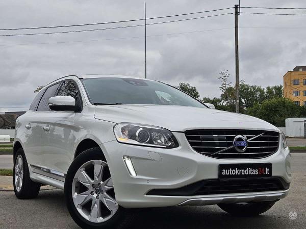 Volvo XC60 2013 in Siauliai on AUTOMOTO.COM.LV White Volvo XC60 2013 in Siauliai, with an engine capacity of 2.40 L and mileage of 207 thousand km for 13950 β¬, photo 4 on AUTOMOTO.COM.LV