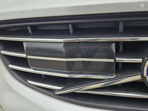 Balts Volvo XC60 2013 Šauļi, ar dzinēja tilpumu 2.40 L un nobraukumu 207 tūkst. km par 13950 €, foto 14 vietnē AUTOMOTO.COM.LV