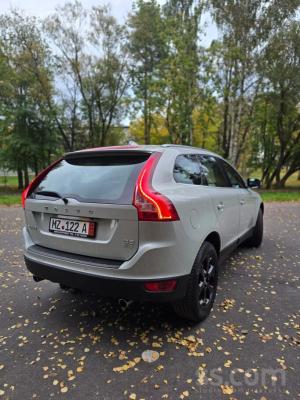Balts Volvo XC60 2013 Jūrmala, ar dzinēja tilpumu 2.40 L un nobraukumu 304 tūkst. km par 11500 €, foto 5 vietnē AUTOMOTO.COM.LV