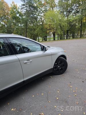 Balts Volvo XC60 2013 Jūrmala, ar dzinēja tilpumu 2.40 L un nobraukumu 304 tūkst. km par 11500 €, foto 8 vietnē AUTOMOTO.COM.LV