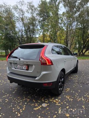 Balts Volvo XC60 2013 Jūrmala, ar dzinēja tilpumu 2.40 L un nobraukumu 304 tūkst. km par 11500 €, foto 15 vietnē AUTOMOTO.COM.LV