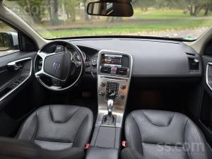 Balts Volvo XC60 2013 Jūrmala, ar dzinēja tilpumu 2.40 L un nobraukumu 304 tūkst. km par 11500 €, foto 29 vietnē AUTOMOTO.COM.LV