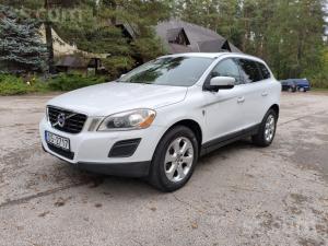 White Volvo XC60 2013 in Riga, with an engine capacity of 3.20 L and mileage of 178 thousand km for 10900 €, photo 9 on AUTOMOTO.COM.LV