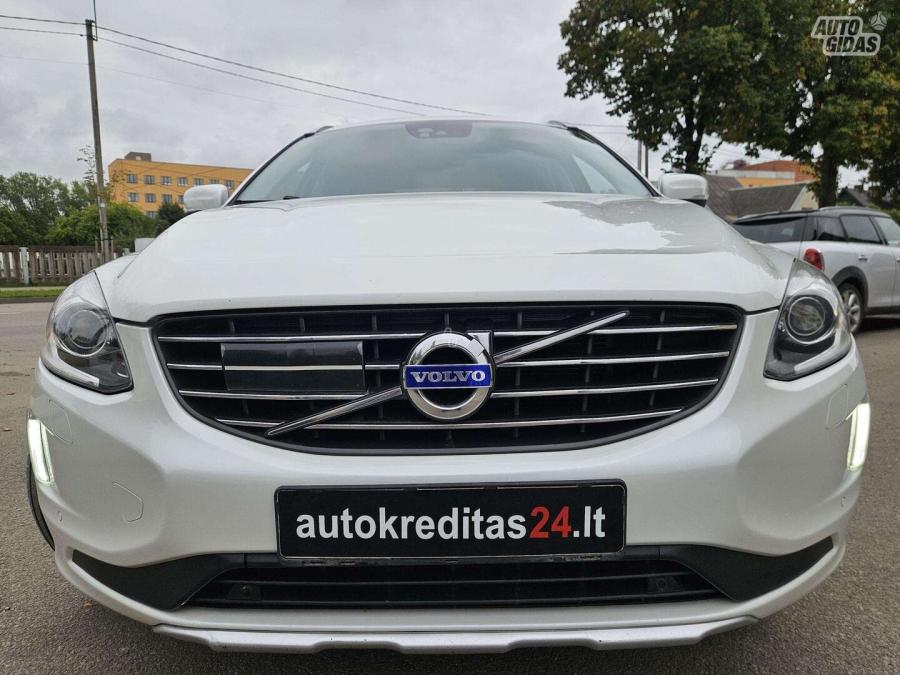Balts Volvo XC60 2013 Šauļi, ar dzinēja tilpumu 2.40 L un nobraukumu 207 tūkst. km par 13950 €, foto 3 vietnē AUTOMOTO.COM.LV