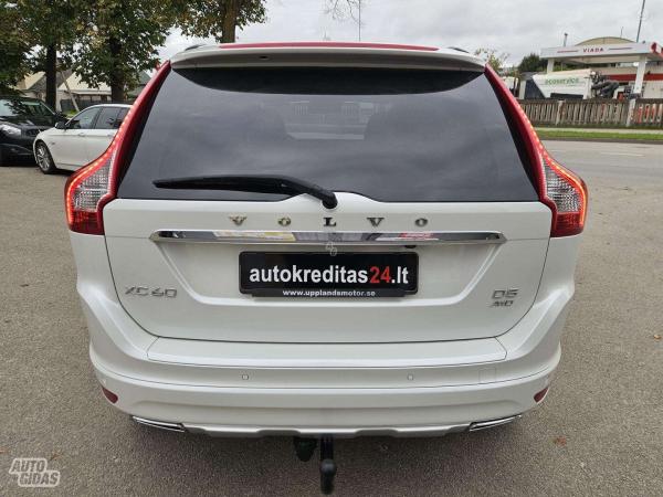 Volvo XC60 2013 Šauļi vietnē Balts Volvo XC60 2013 Šauļi, ar dzinēja tilpumu 2.40 L un nobraukumu 207 tūkst. km par 13950 €, foto 11 vietnē AUTOMOTO.COM.LV