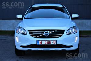 White Volvo XC60 2014 in Riga, with an engine capacity of 2.40 L and mileage of 228 thousand km for 6300 €, photo 1 on AUTOMOTO.COM.LV